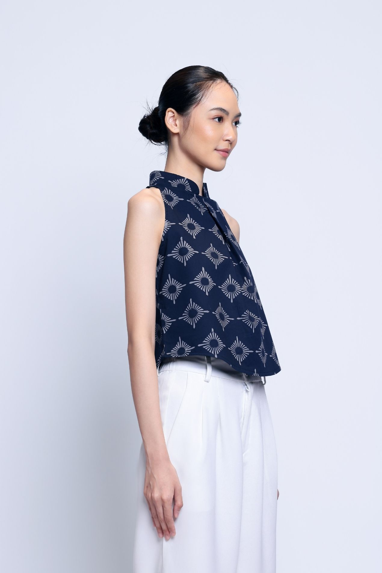 Blue Mudan Batik Top | Oemah Etnik