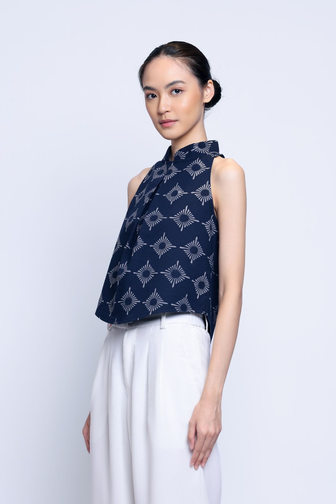 Blue Mudan Batik Top | Oemah Etnik