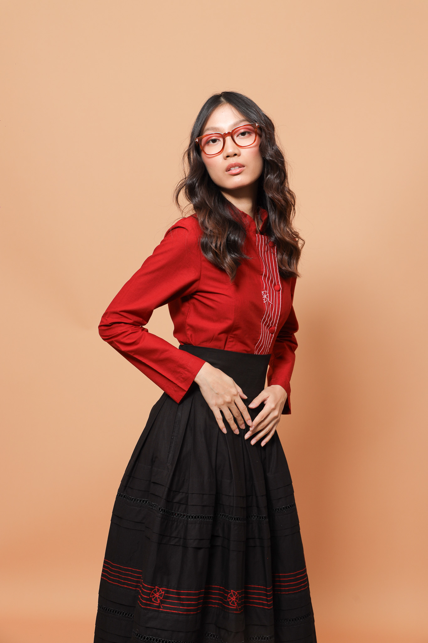 Red White Ripah Batik Katun Top | Oemah Etnik