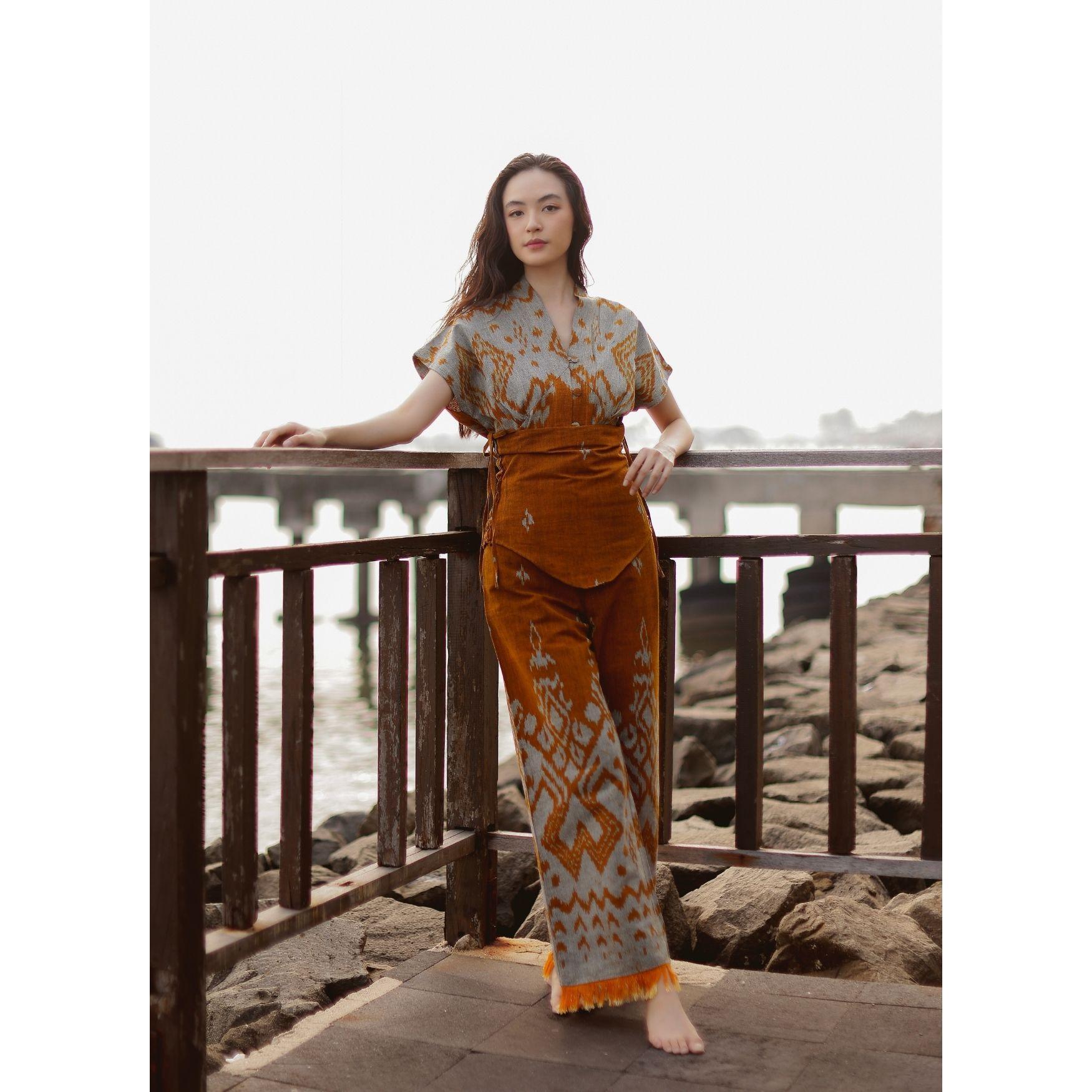 Yellow Clay Tenun Pants | Oemah Etnik