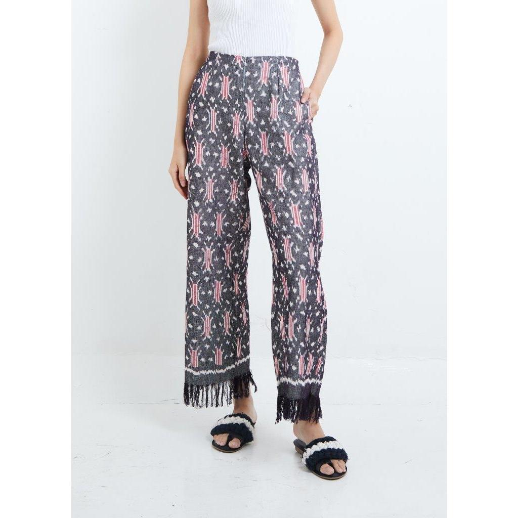 Grey Clay Tenun Pants | Oemah Etnik