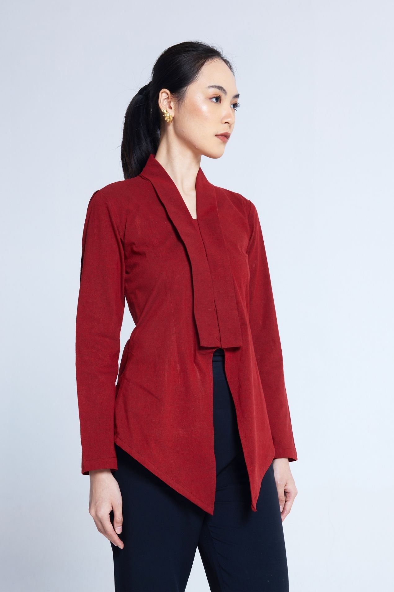 Red Yue Tenun Kebaya Top | Oemah Etnik